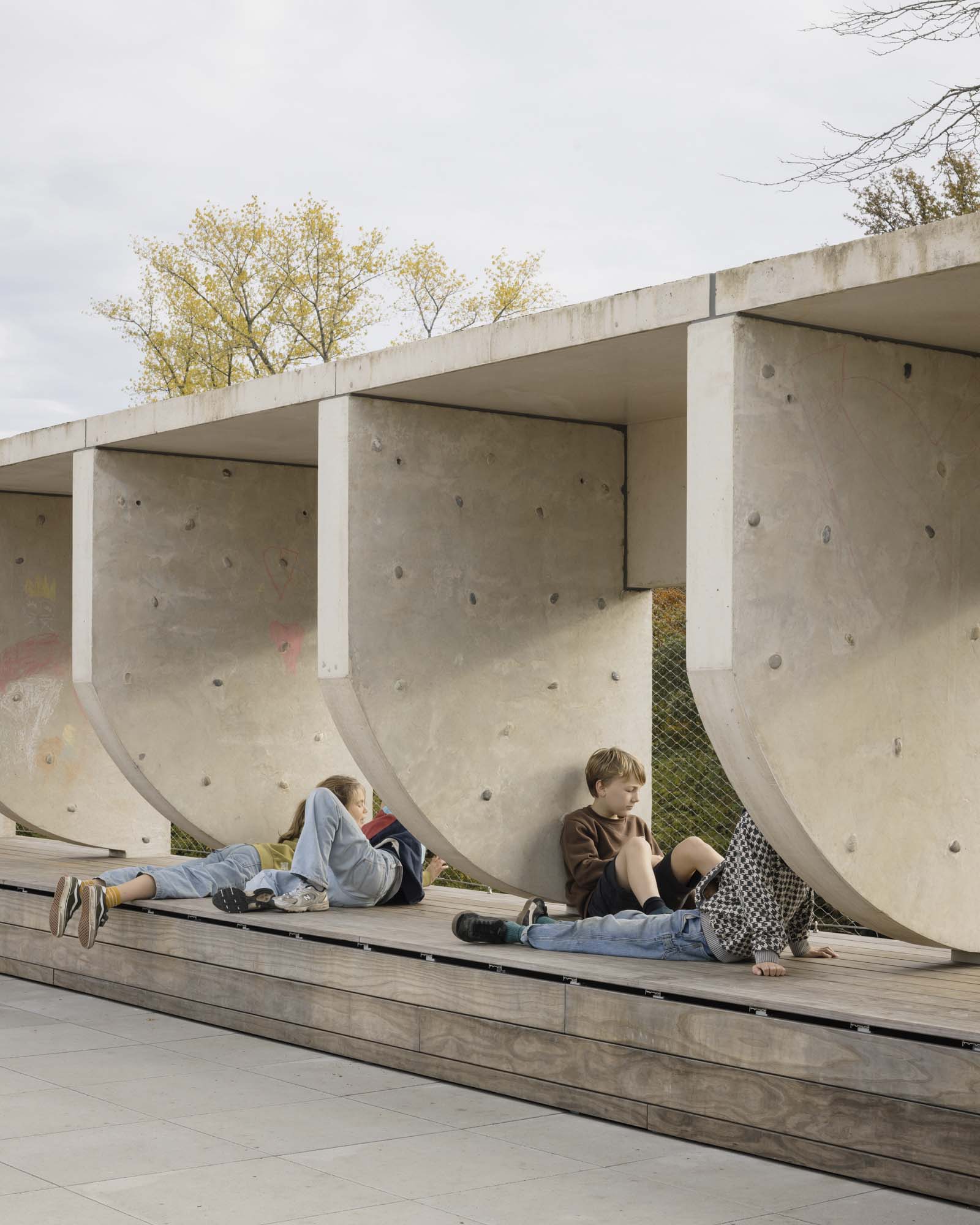 ATAMA riffs off Brutalist language in rework of 1970s former town hall
